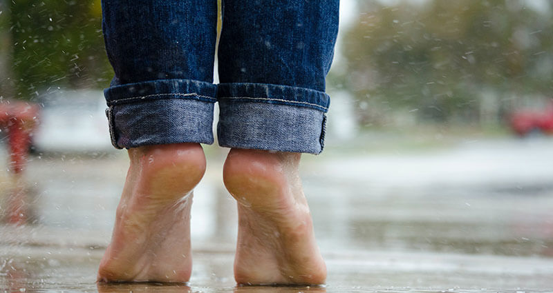 Sweaty feet - Treatment and tips - Hidroxa